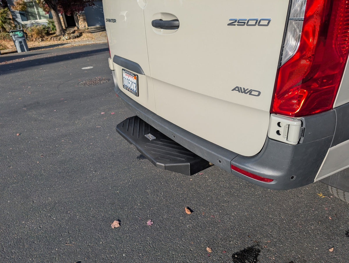 Mercedes Sprinter Rear Plateau Step – Shadowmarq